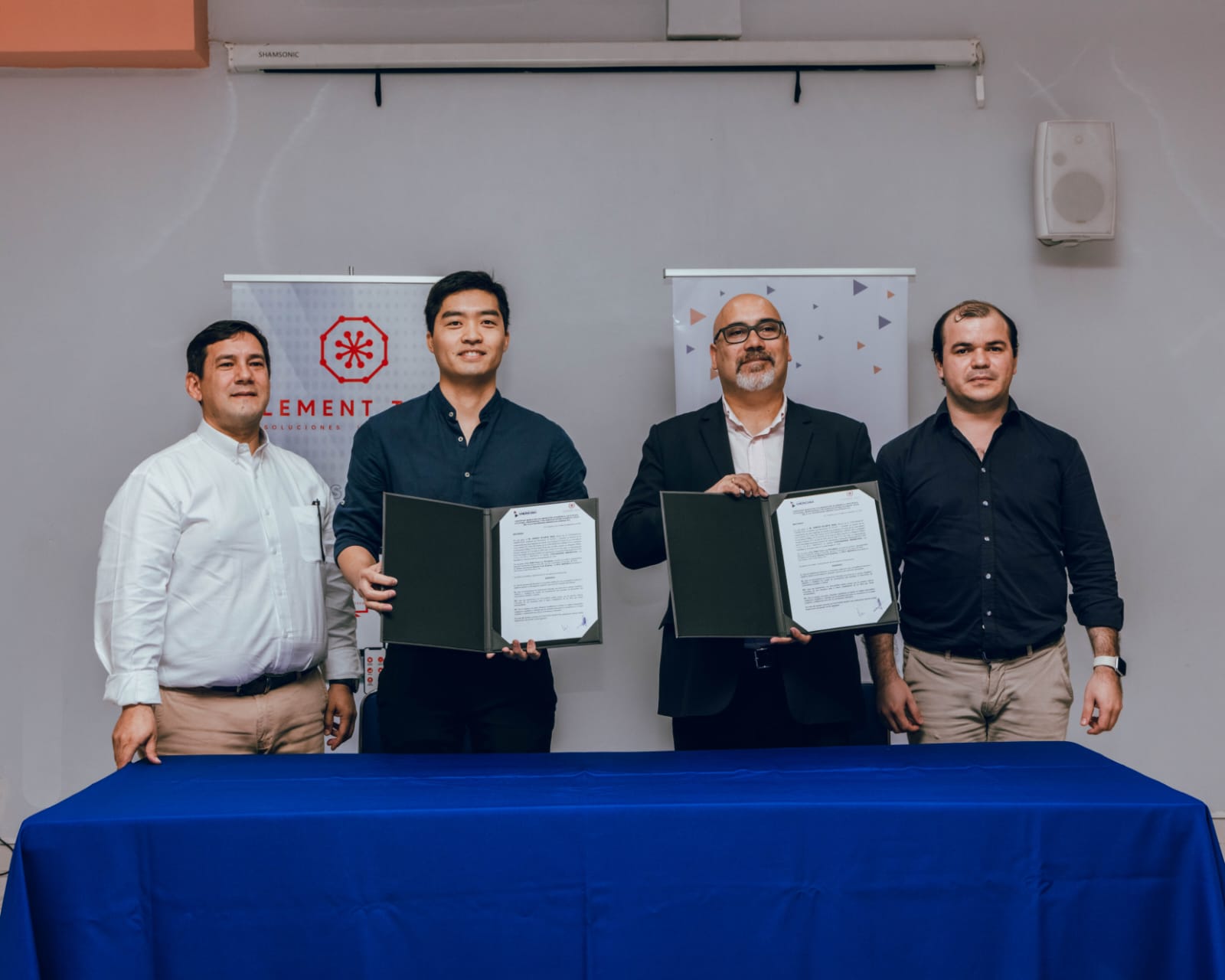 Element Tech SRL y la Universidad Americana colaborarán en tecnología | Universidad Americana de ...